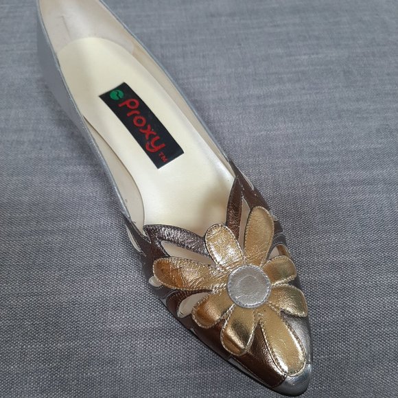 Proxy | Shoes | Vintage Proxy Gold And Silver Tone Dress Flat Shoes ...